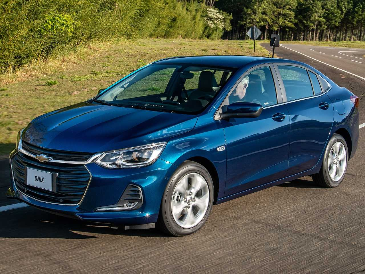 Chevrolet Onix Plus: Conforto e espaço em versão sedan | Credicarro